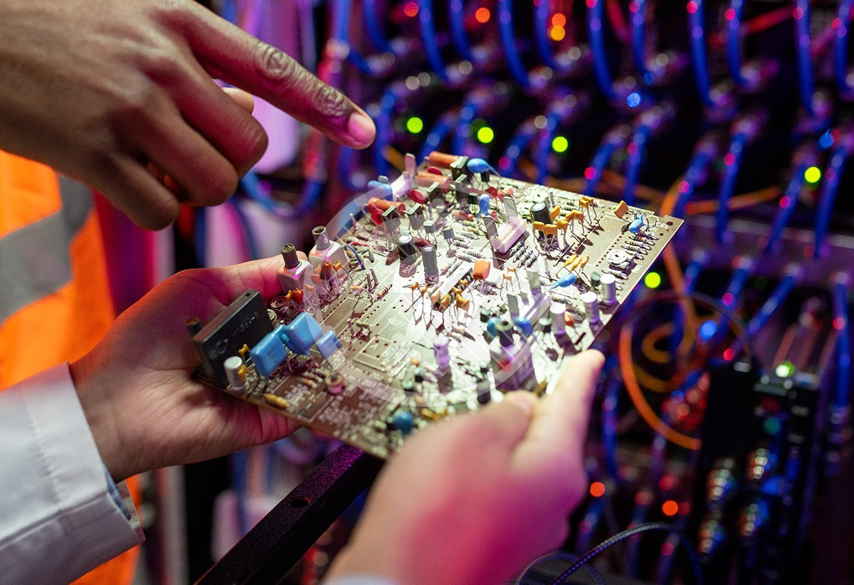 PCB Drilling Techniques for Cost‑Effective Fabrication