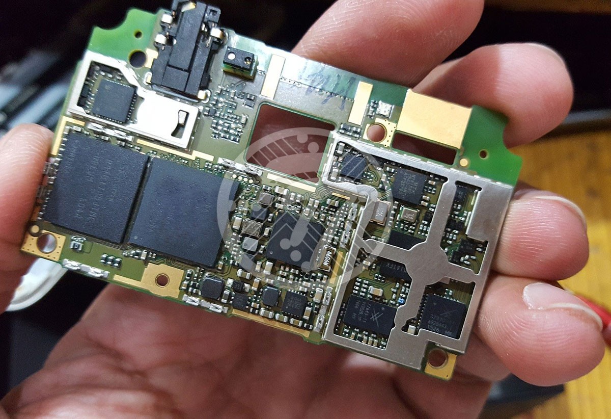 PCB Manufacturer - PCB Assembly Manufacturer - Technotronix